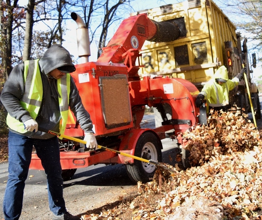 Leaf Vacuum Collection Begins Monday, Nov. 10 in Designated Areas of ...